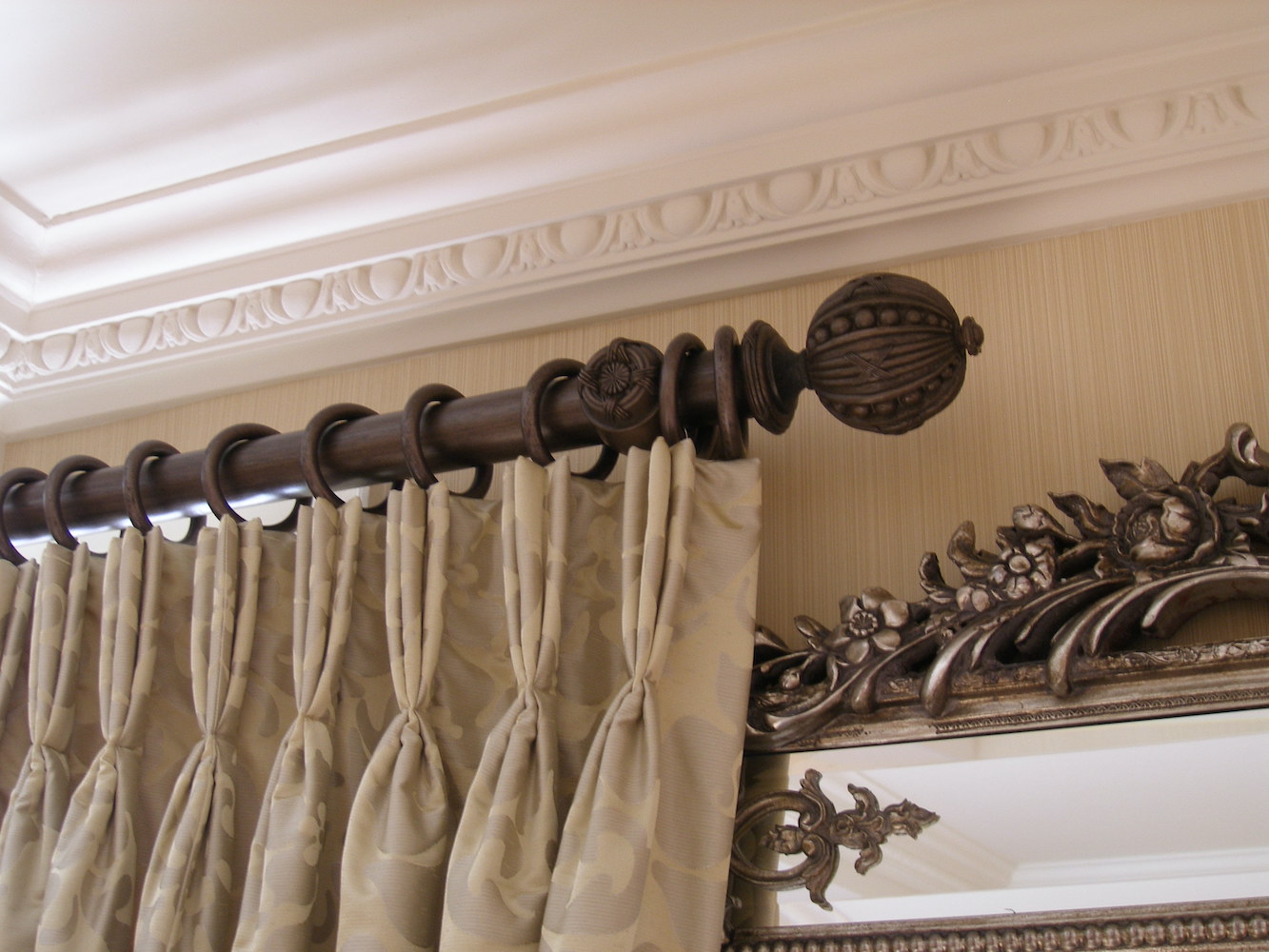 Curtains poles and tracks - Whitemore & Thwaytes