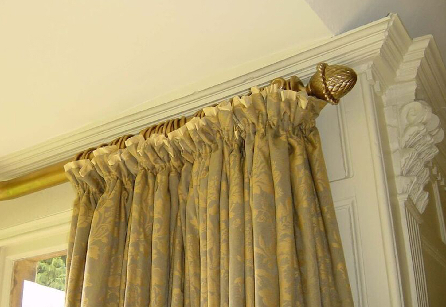 Curtains poles and tracks - Whitemore & Thwaytes